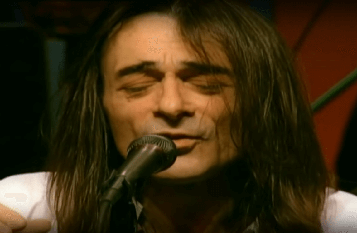 Poznati jugoslovenski pevač prošao pakao zbog PRAVOG IMENA: Sigurno ...