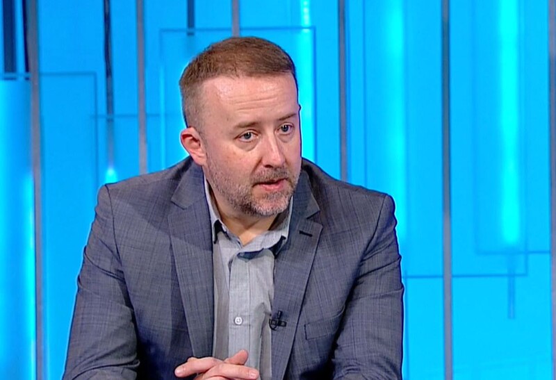 Dejan Vukelić: "Vučić odlično pliva između dve hijene, nijednom srpskom državniku nije bilo teže ...