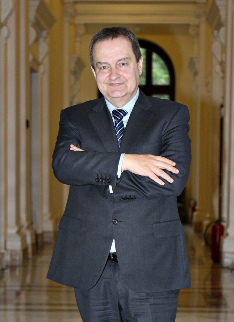 LEPA DOKTORKA u novoj vladi Srbije: Otkrivamo imena onih koji imaju ...