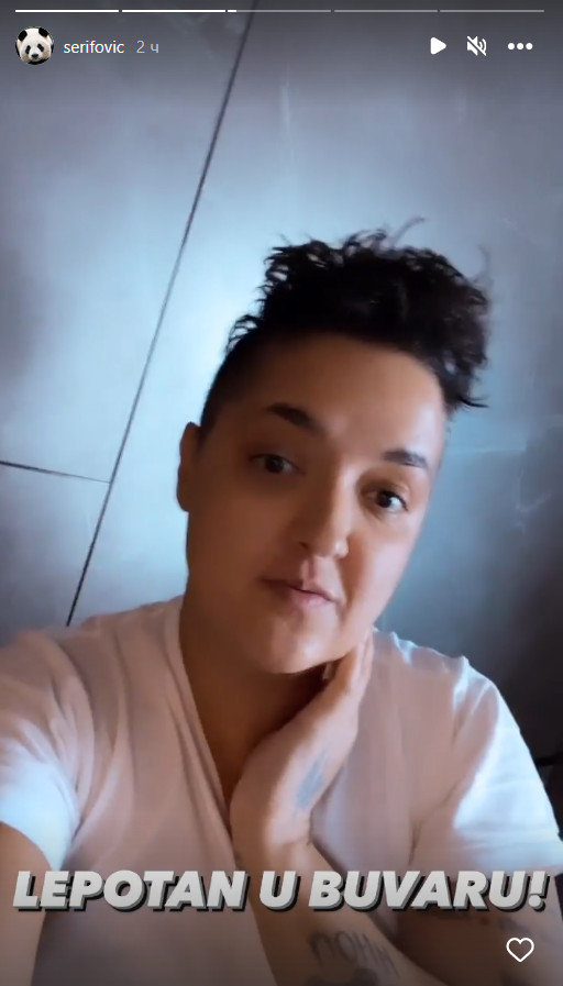 Da li prepoznajete devojčicu sa slike? Danas je jedna od naših NAJPOPULARNIJIH pevačica (FOTO ...