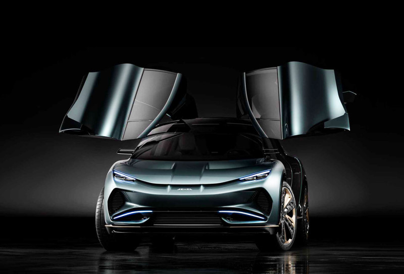 Tri motora i 800 kilometara dometa: Predstavljen ultra luksuzni SUV ...