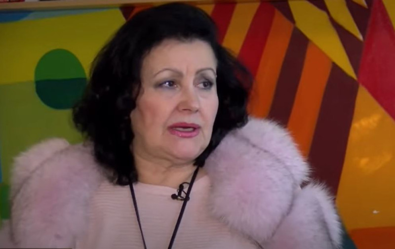 Mlađa je od njega 3 decenije: Bivši muž Snežane Savić dobio blizance u ...