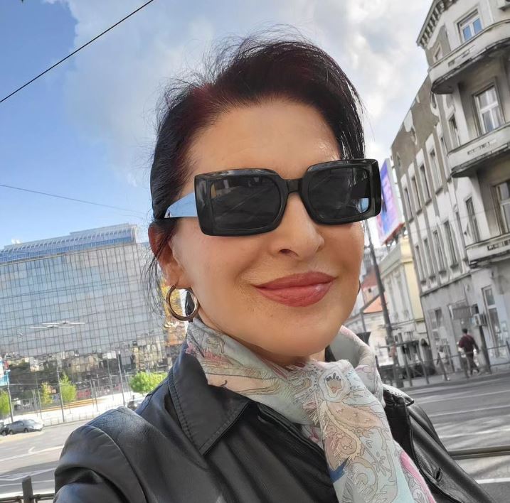 Uputila jake reči: Pevačica dobila najveće priznanje u muzici (FOTO) - Objektiv