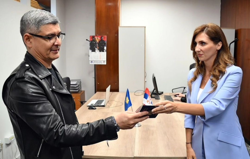 Kazahstanac u Beogradu prvi azilant sa srpskim izbegličkim pasošem ...