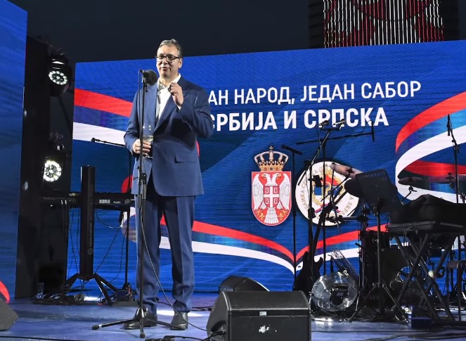 Srbija je poslala gromku poruku mira: Predsednik Srbije sumirao nedelju za nama - Objektiv